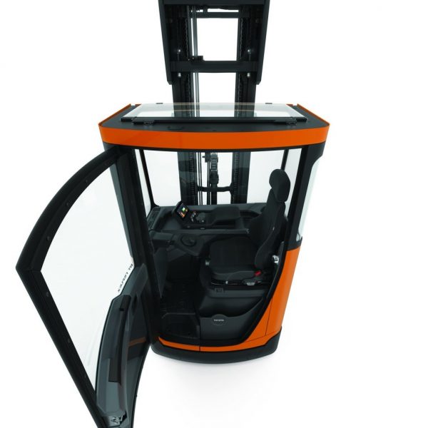 Cold store - Toyota Material Handling Warehouse Solutions