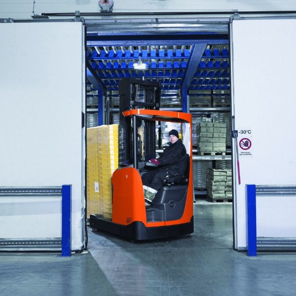Cold store - Toyota Material Handling Warehouse Solutions